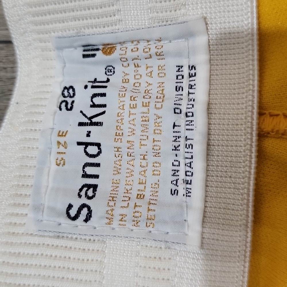 Sand-Knit By Medalist Vintage Shorts Yellow Size 28 (… - Gem